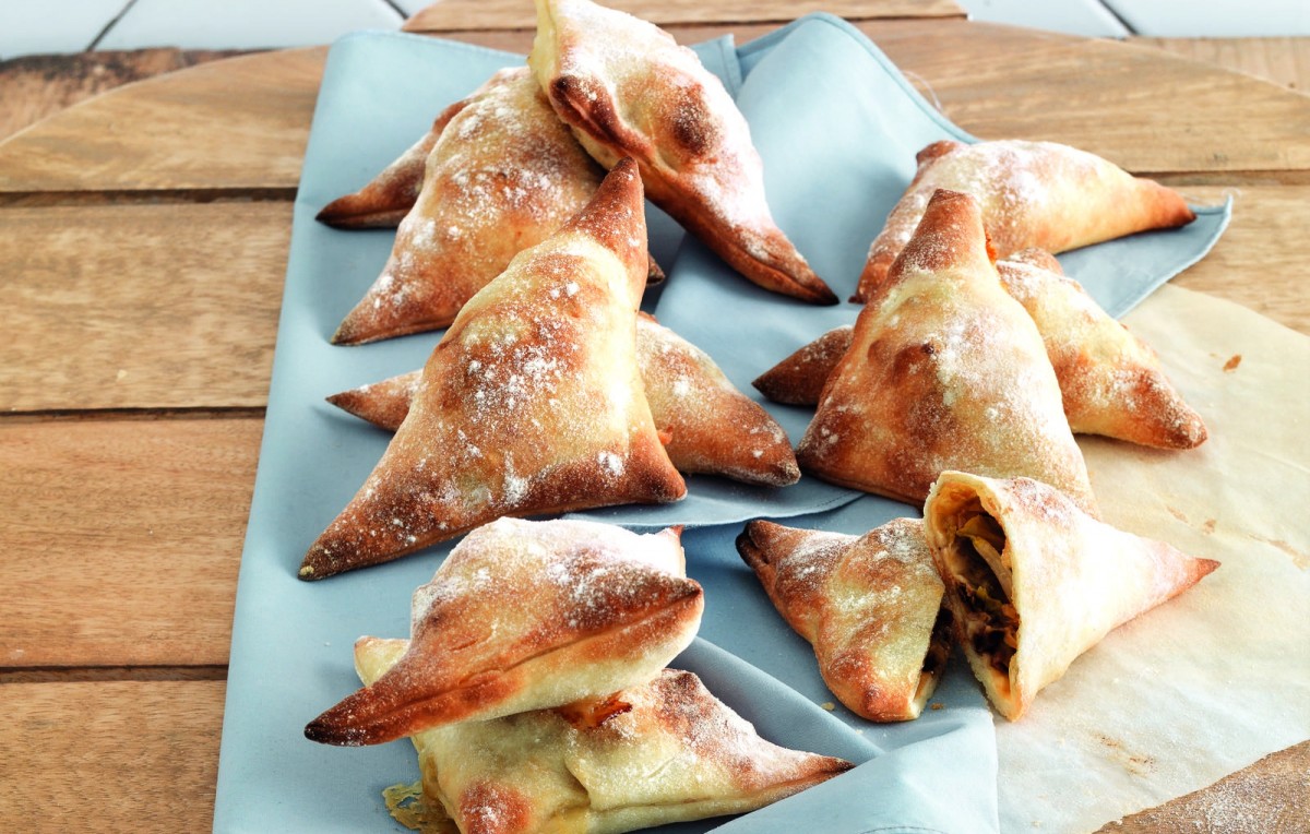 Endive-Porcini Panzerotti Recipe - La Cucina Italiana