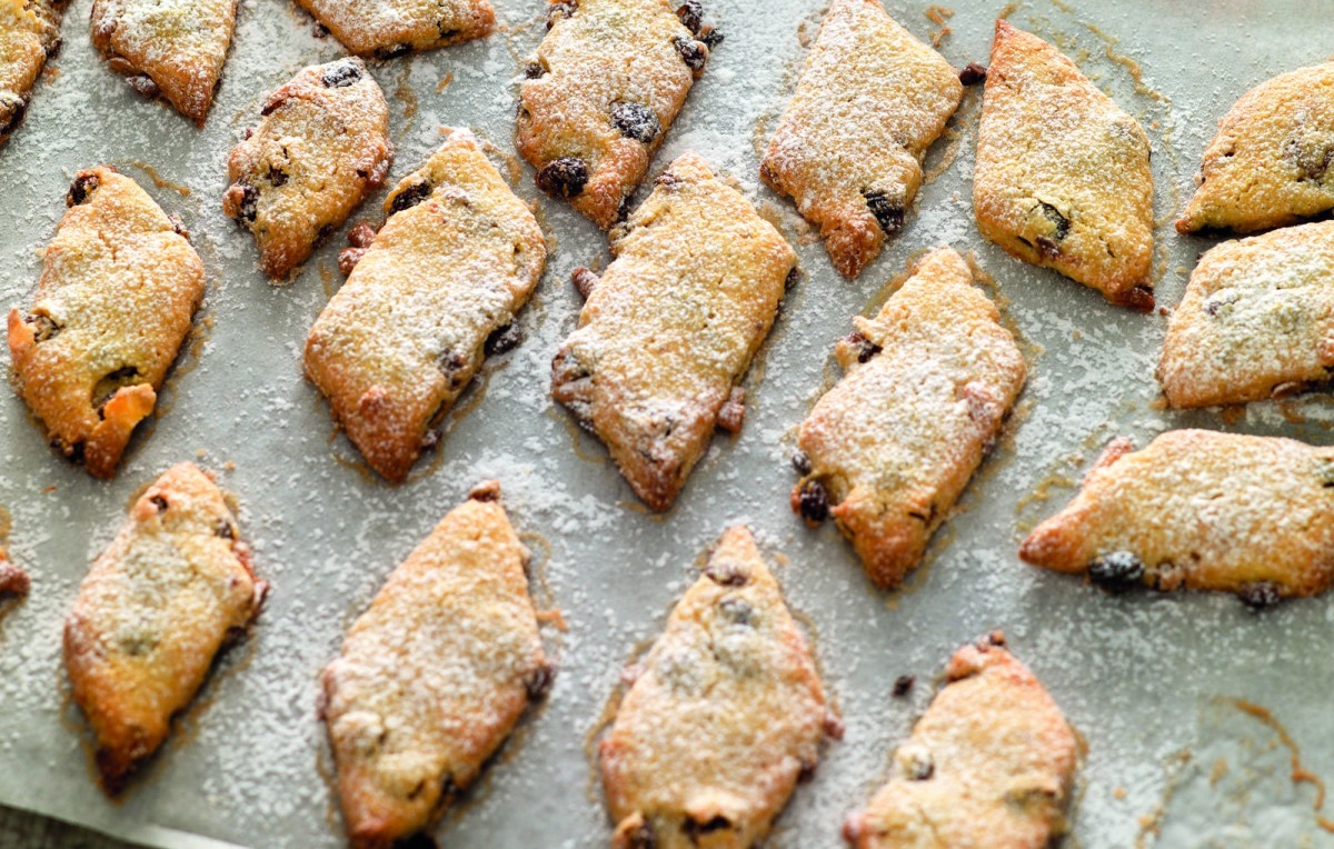 Zaleti: Rustic Venetian Cookies Recipe - La Cucina Italiana