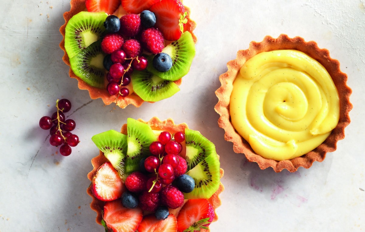 Fruit and Cream Tartlets Recipe - La Cucina Italiana