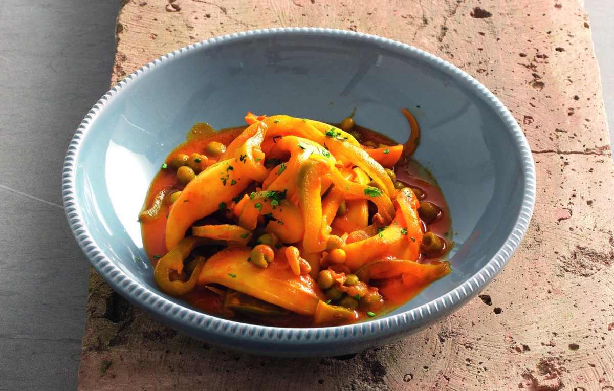 Cuttlefish with Peas and Spices Recipe - La Cucina Italiana