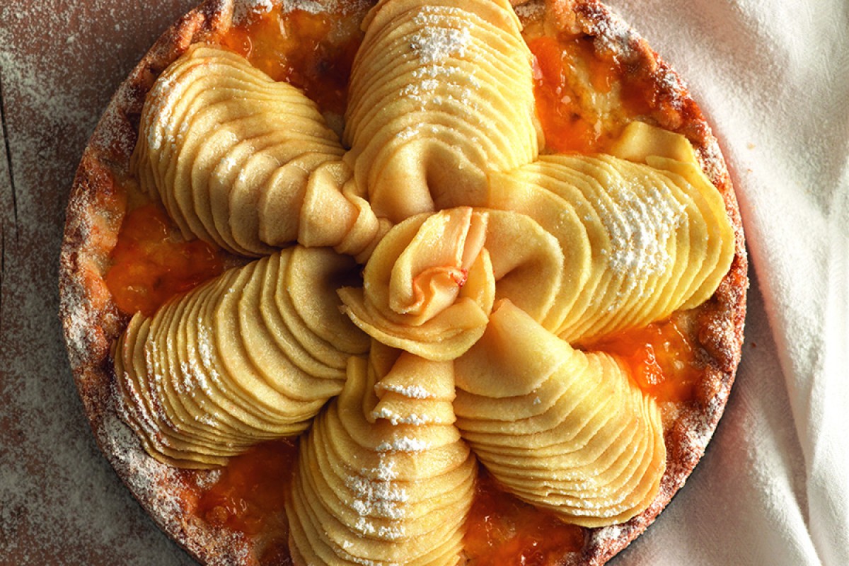 Double Apple Pie Recipe - La Cucina Italiana