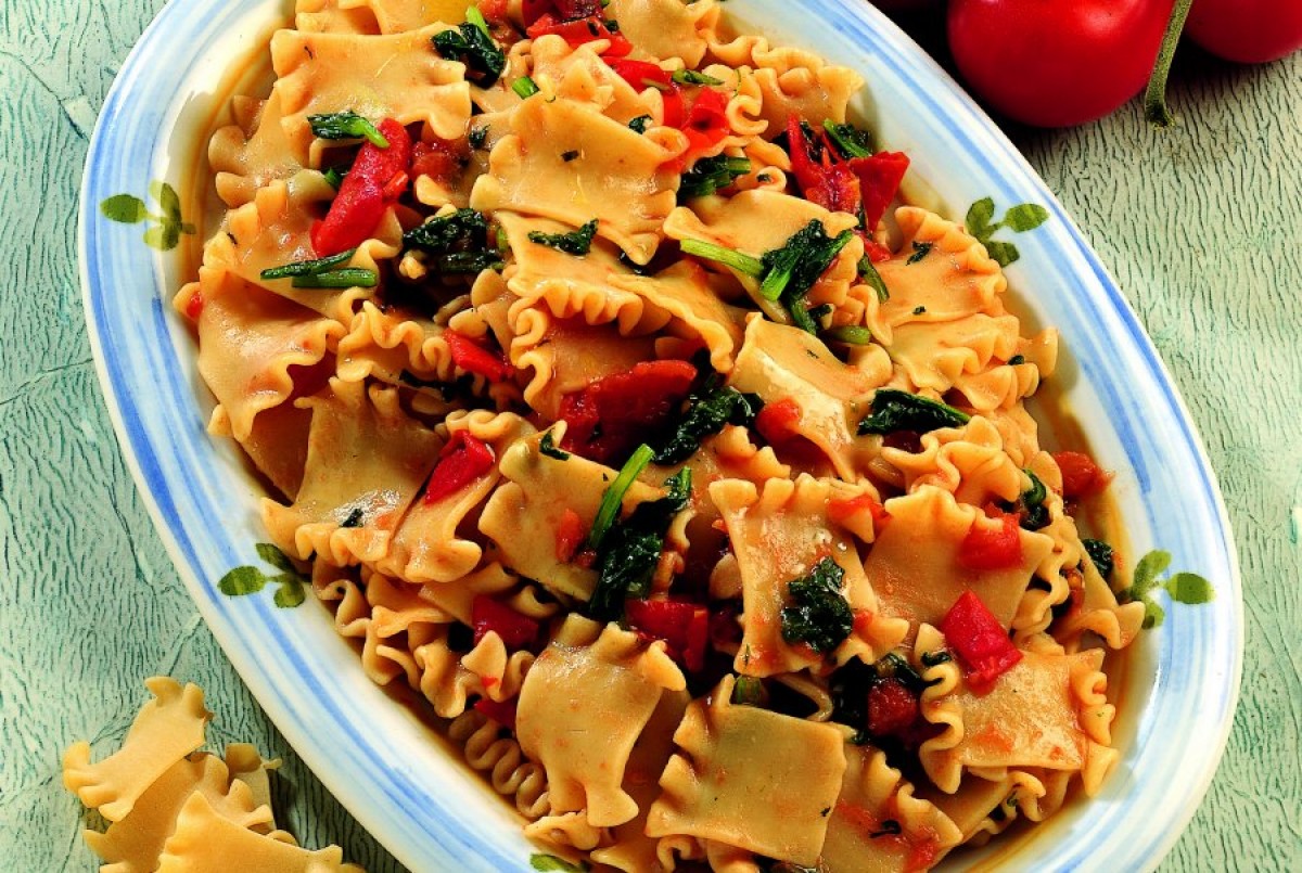 Festonelle Pasta With Swiss Chard and Tomato Recipe - La Cucina Italiana