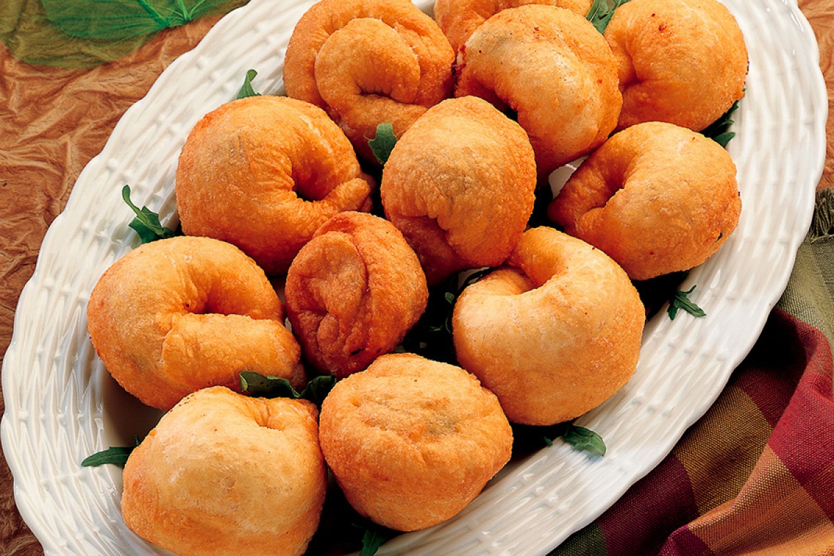 Deep-Fried Panzerotti with Crescenza Cheese and Arugula Recipe - La ...