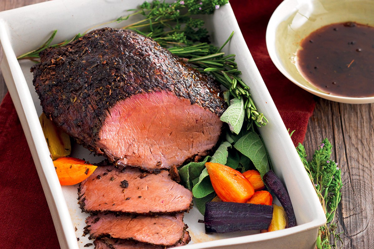 Herbed Beef with Rainbow Carrots Recipe - La Cucina Italiana