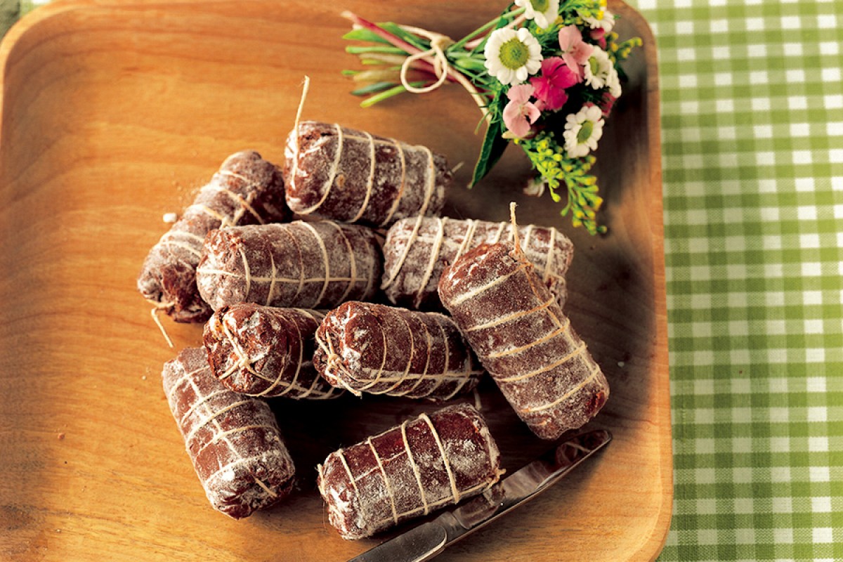 Gianduja “Salami” Recipe - La Cucina Italiana