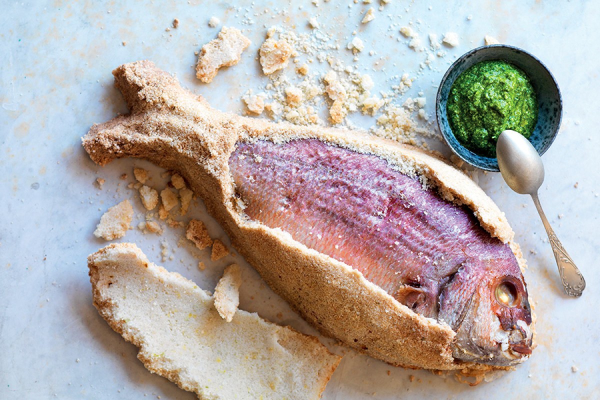 Bream in a salt crust with citrus Recipe - La Cucina Italiana