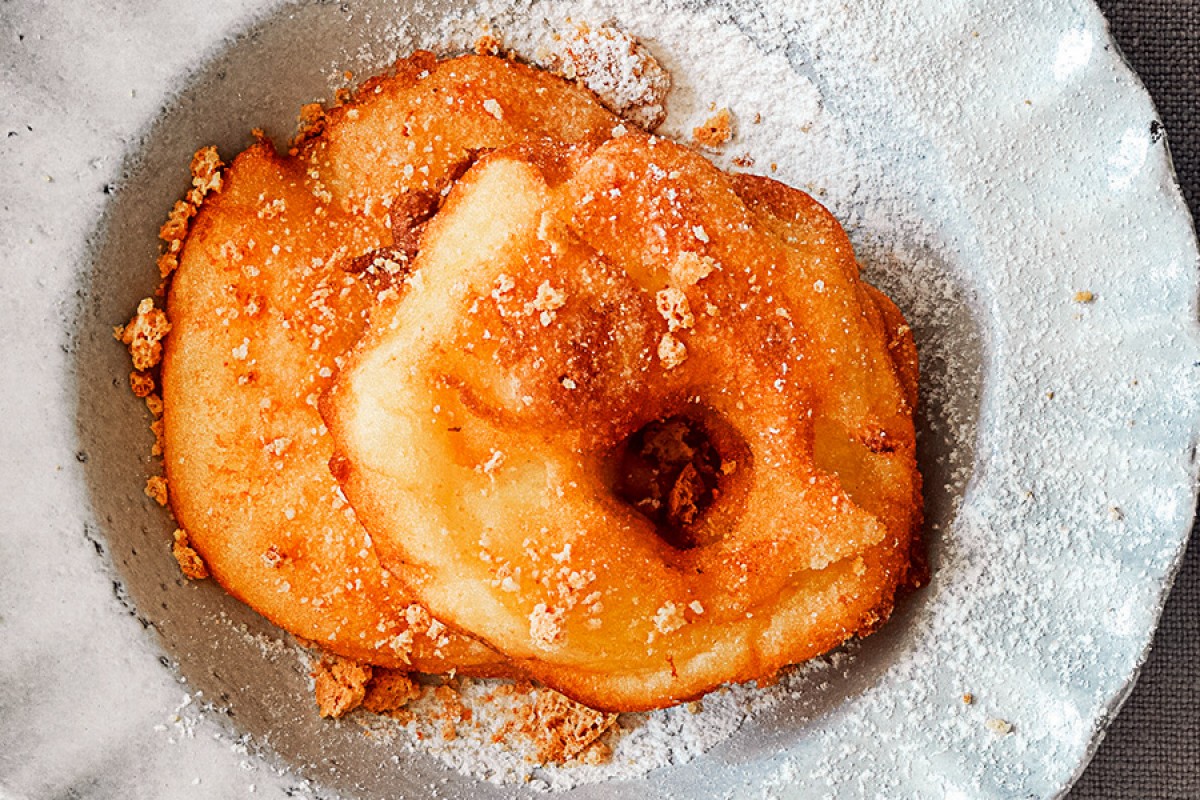 Apple Fritters Recipe - La Cucina Italiana