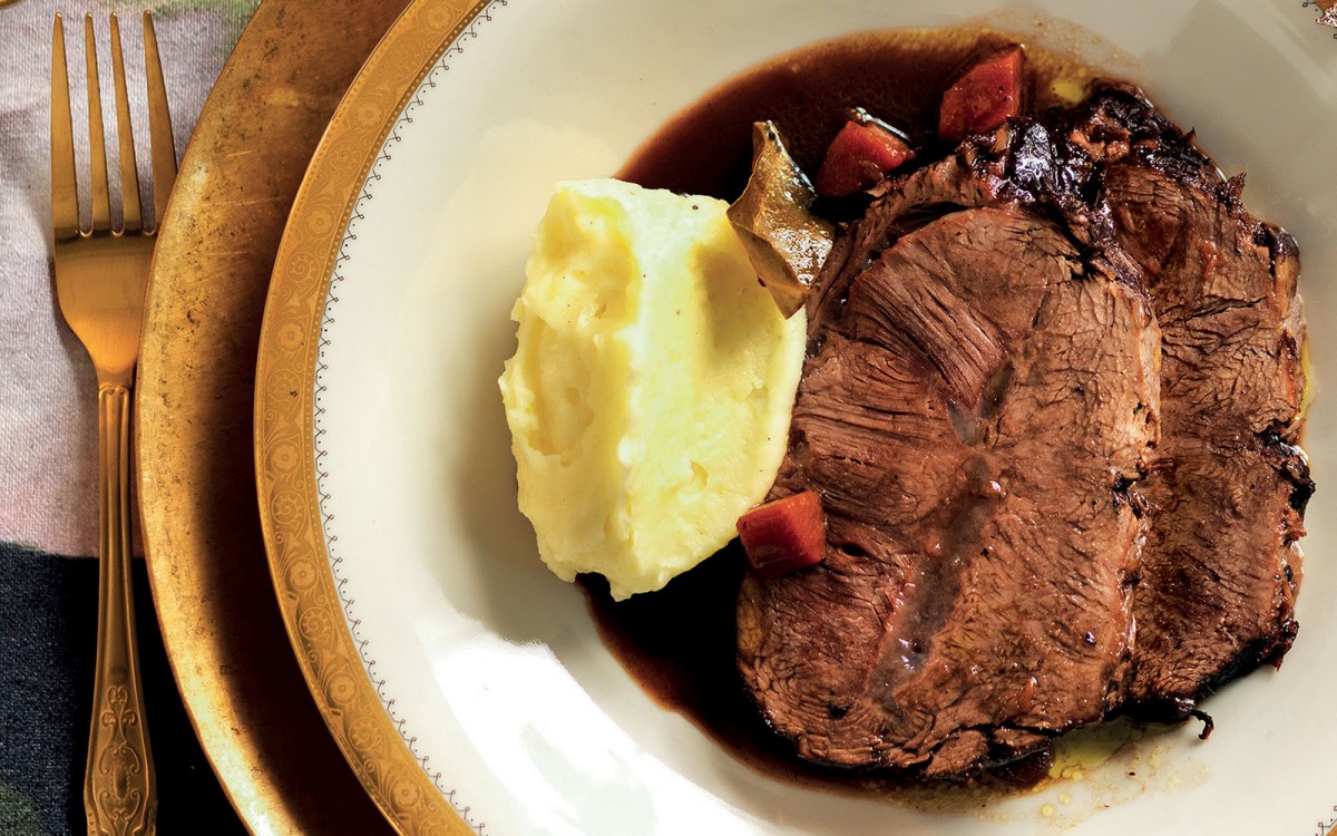 Barolo pot roast Recipe - La Cucina Italiana