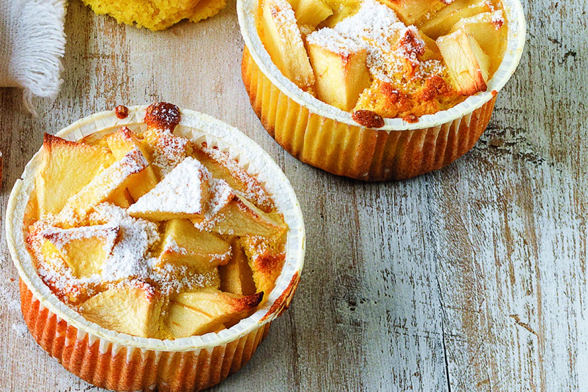 Mini Apple Cakes Recipe - La Cucina Italiana