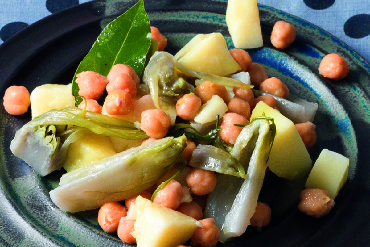 Potato, Chickpea, and Chicory Salad Recipe - La Cucina Italiana