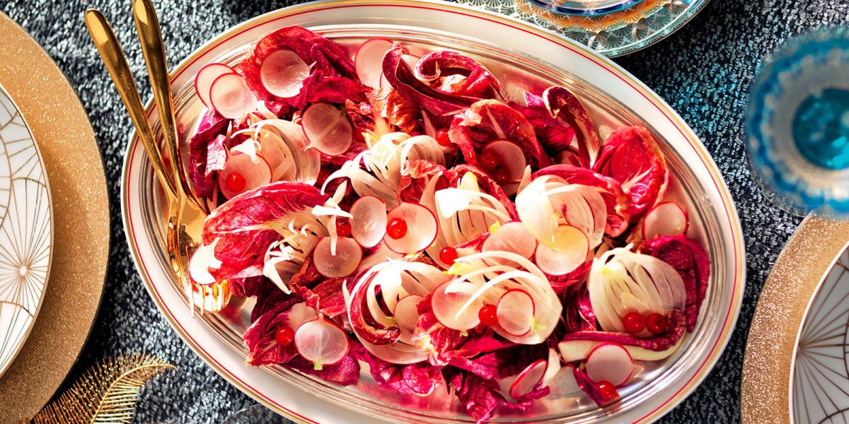 Salad with Currant Dressing Recipe - La Cucina Italiana