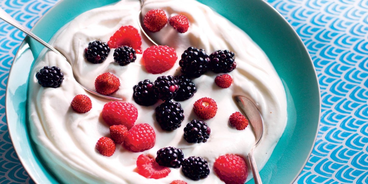 Yogurt Mousse: A Light & Tasty Dessert Recipe - La Cucina Italiana