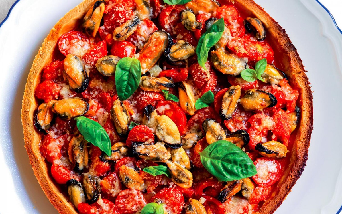 Mussel Pie Recipe - La Cucina Italiana